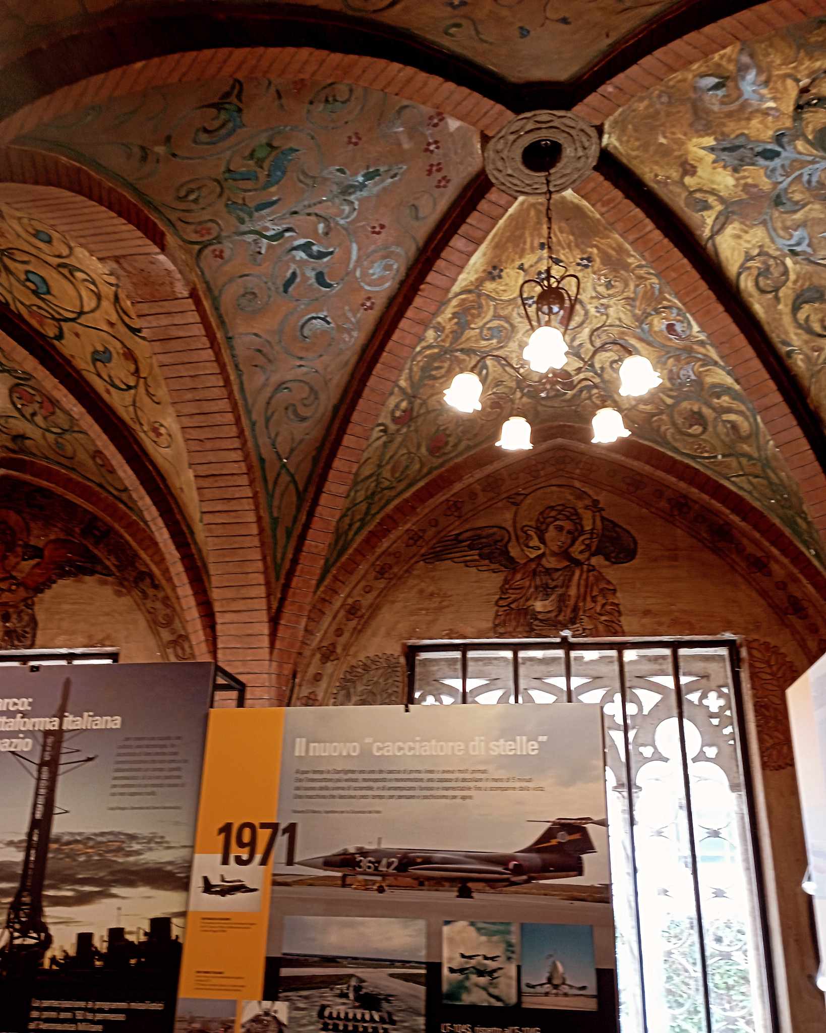 La mostra per il Centenario dell'Aeronautica Militare nella dimora del ...