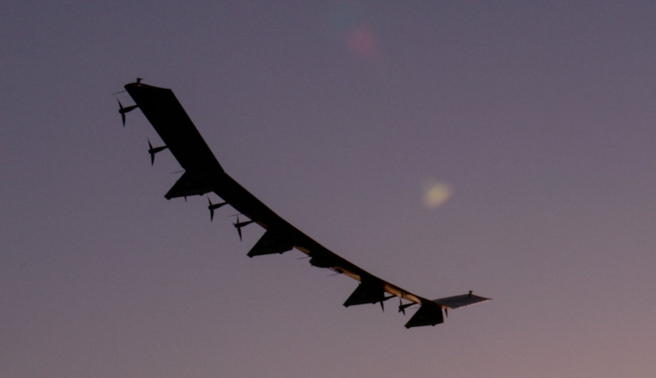 Gli USA conquistano la stratosfera | Il loro drone ad energia solare ...